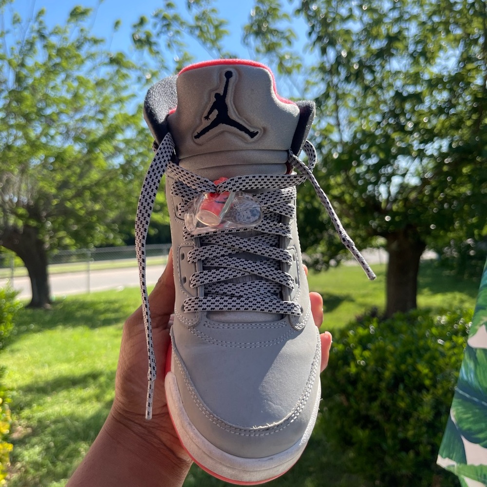 Grade School Sz 5 Jordan 5s - Gem